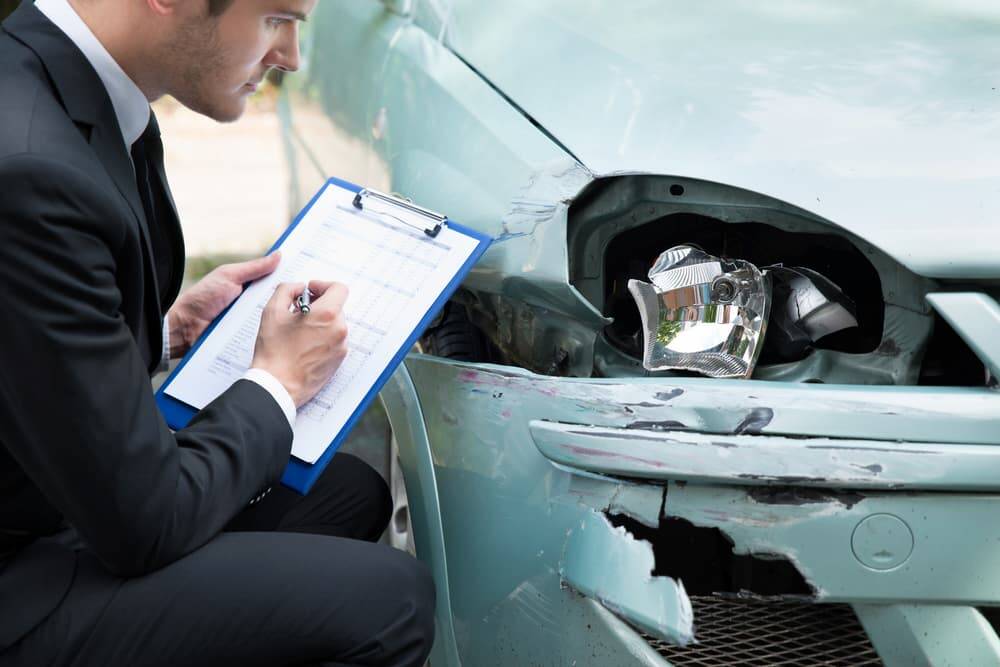 What Does an Accident Reconstruction Expert Do? | The Terry Law Firm